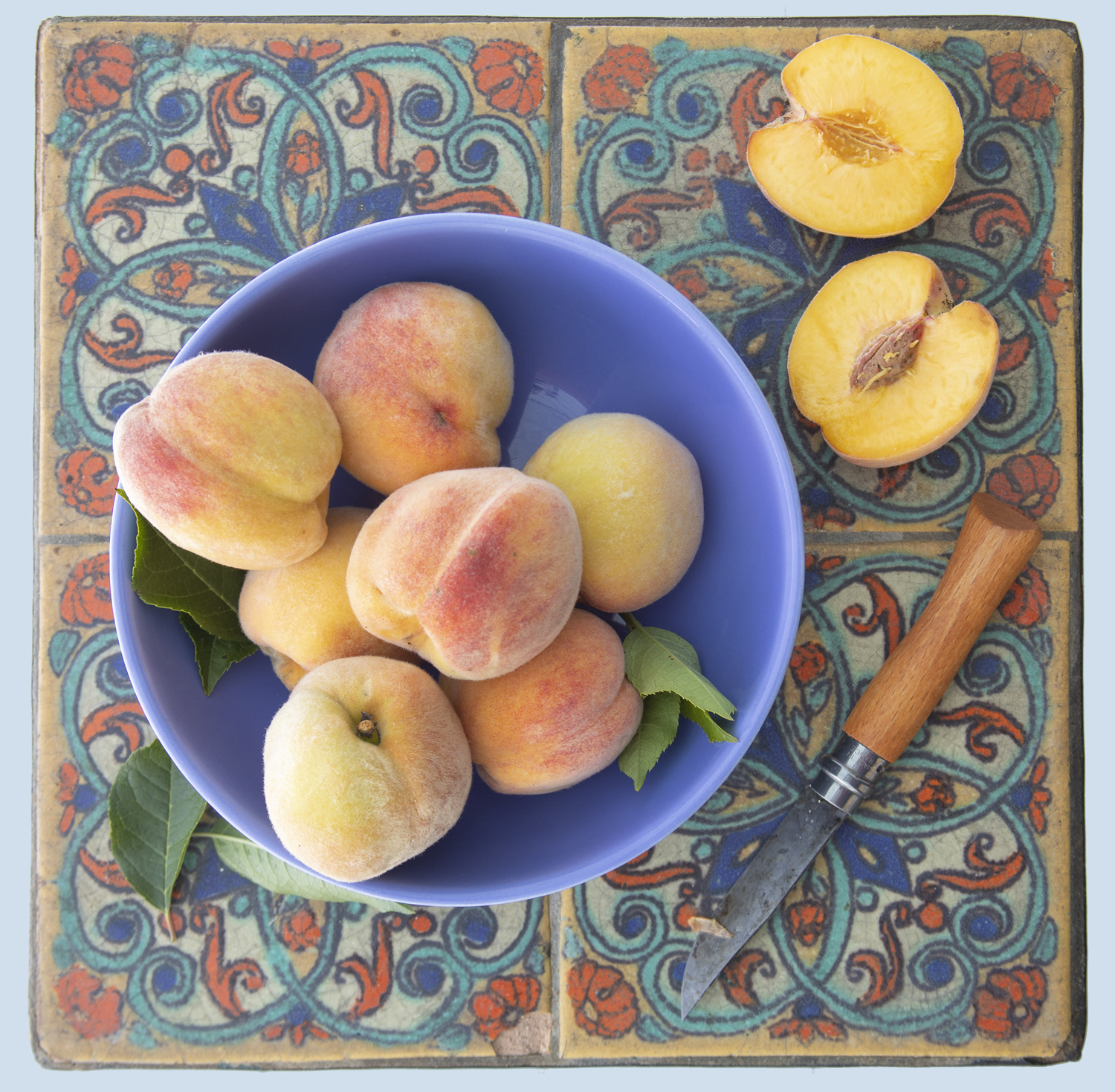 Peaches - Commercial Photography Illustration Design Production | RR&Co