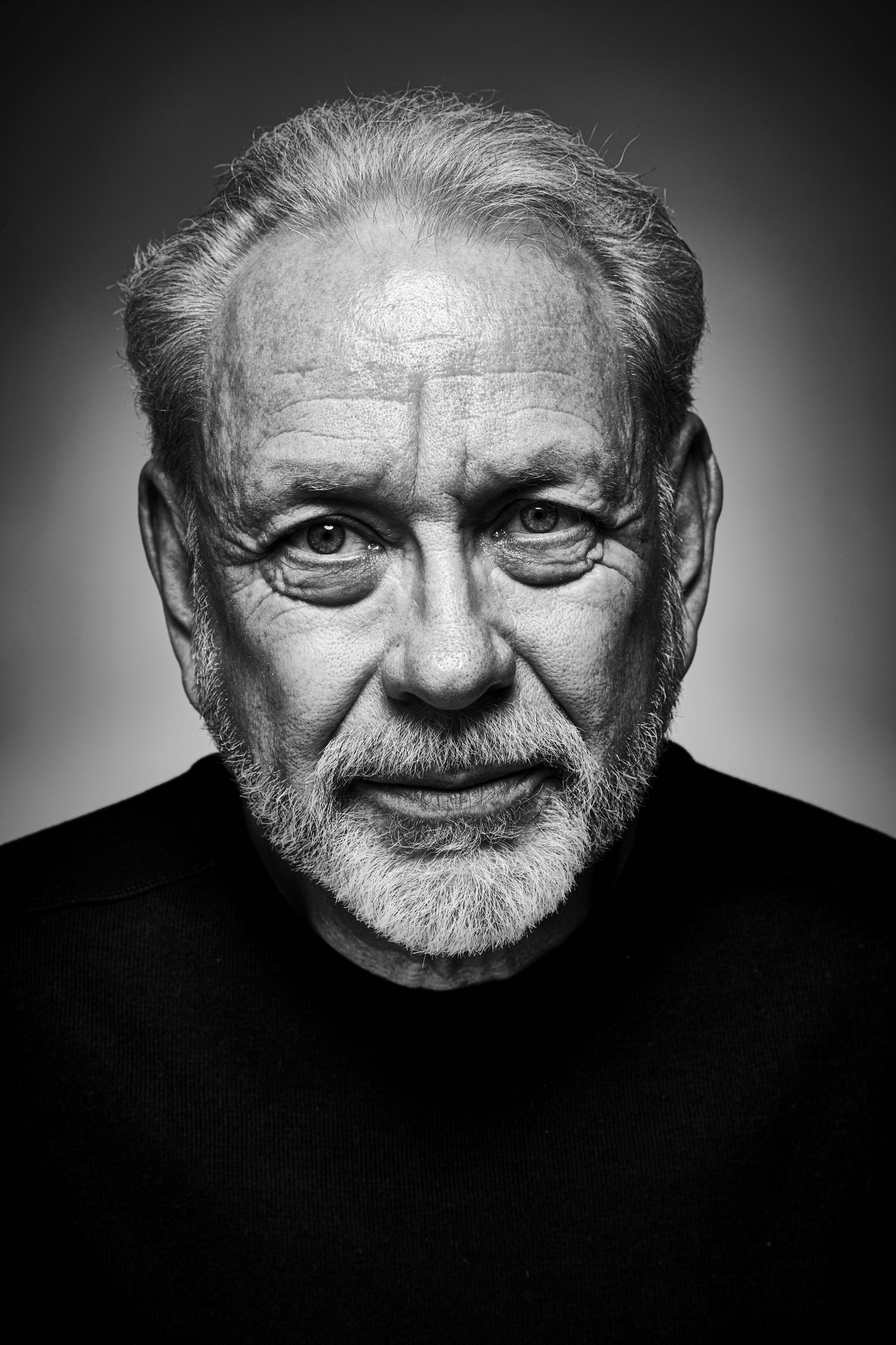 Mike Rhyner - Commercial Photography Illustration Design Production | RR&Co